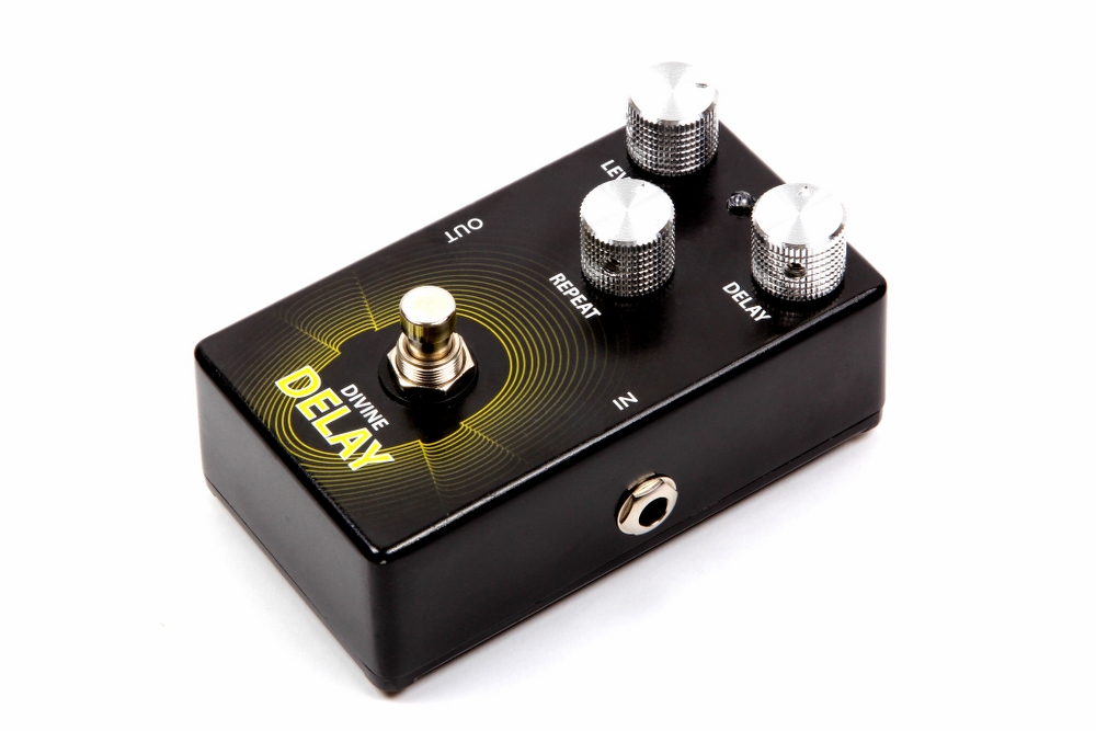 Lindo Guitars 'Mind Control Effects' - Divine Delay Electric Guitar ...