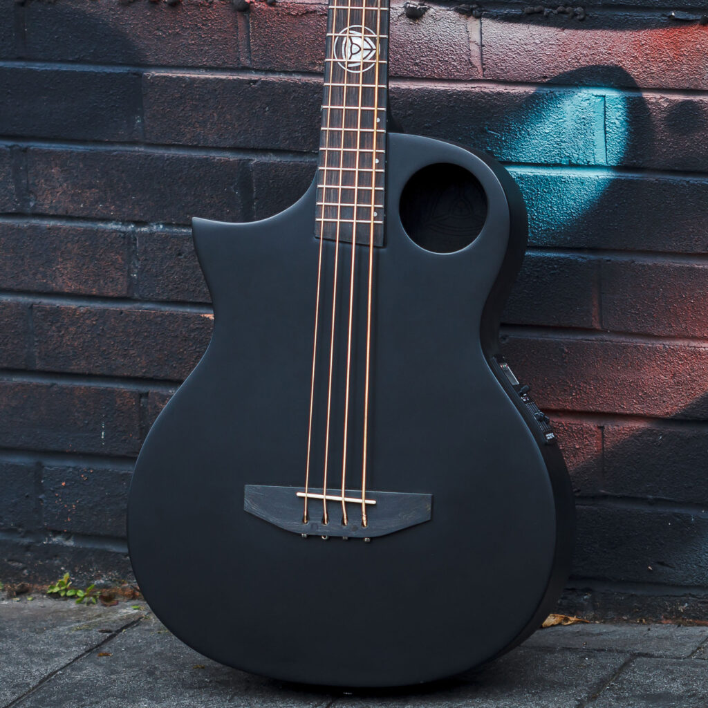 Lindo Bass Guitars - A unique range of full-size or short-scale instruments